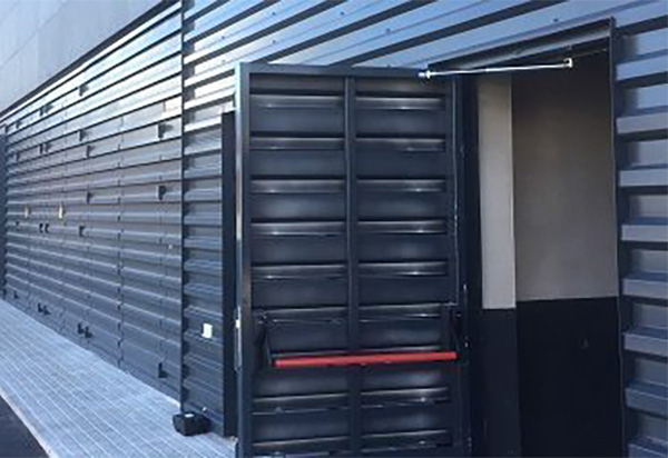 Door Closer application Back Check Protects Glass Door